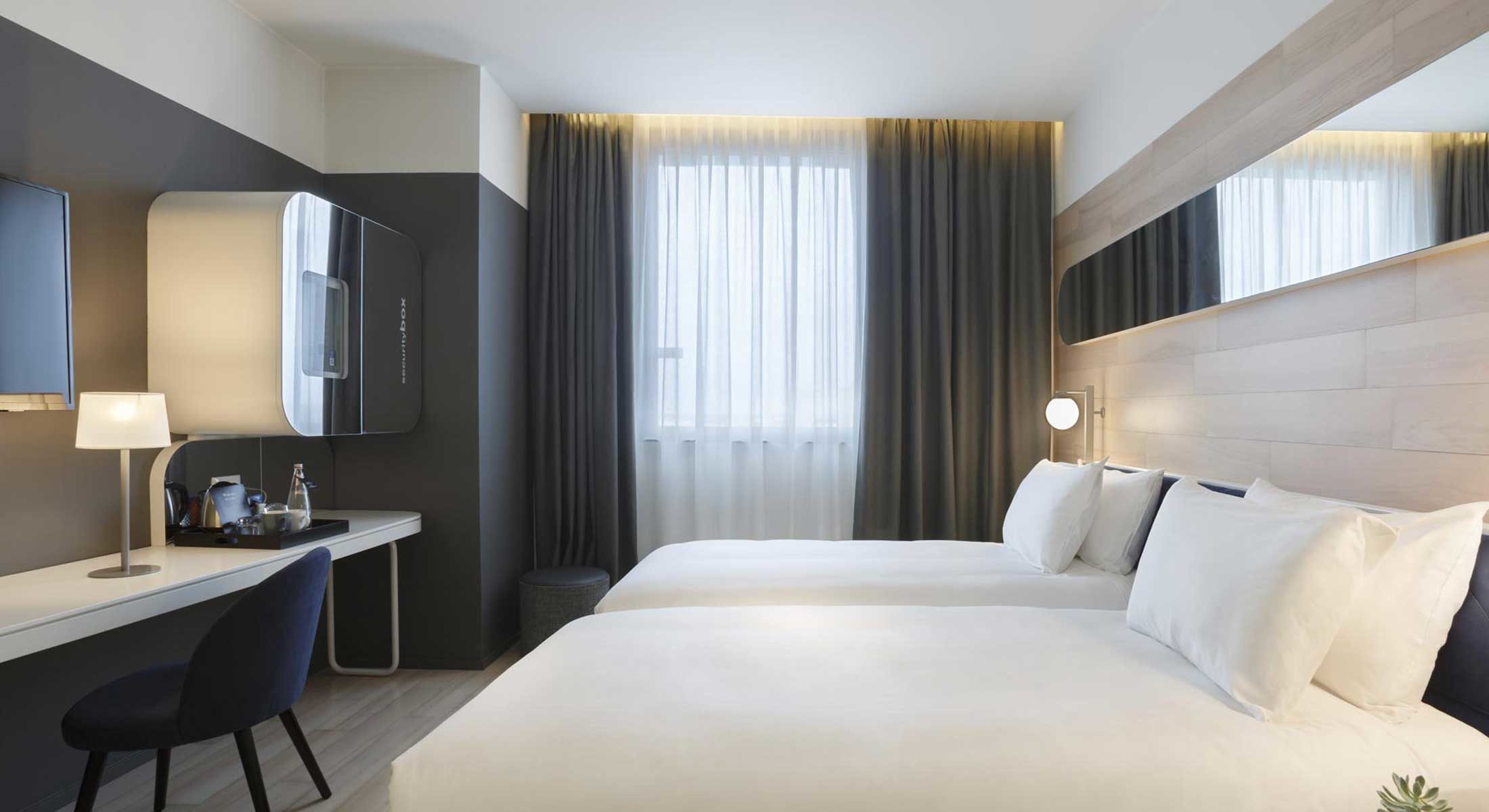 Standard Rooms Twin Or Double Beds Voco Milan Fiere